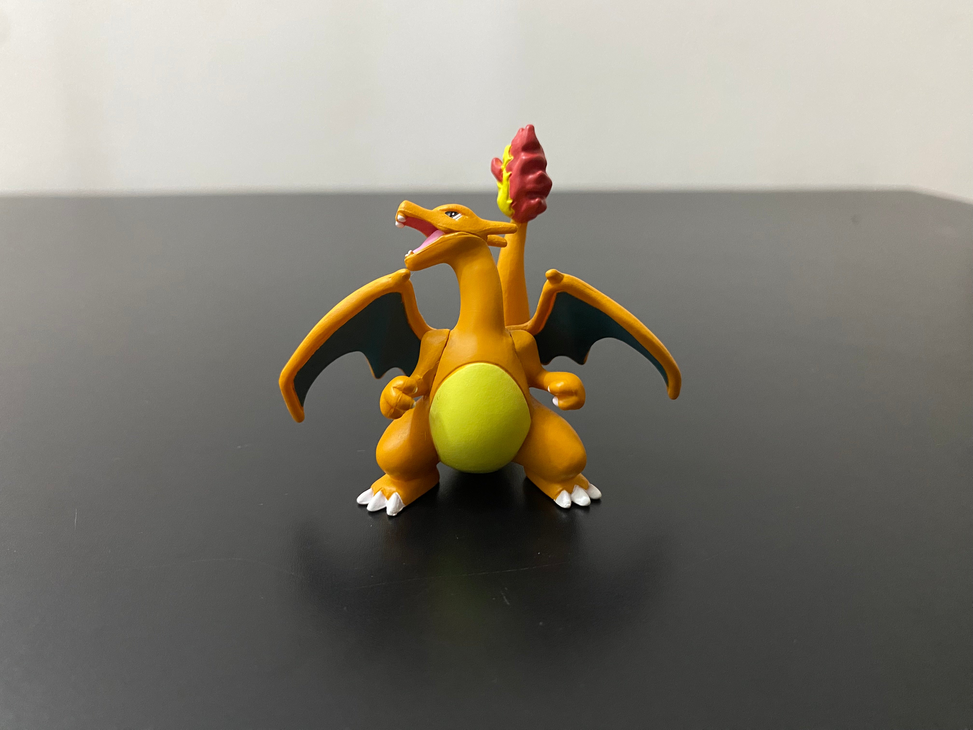 CHARIZARD BATTLE POSE MATTE - FIGURE TOMY – Academynerd
